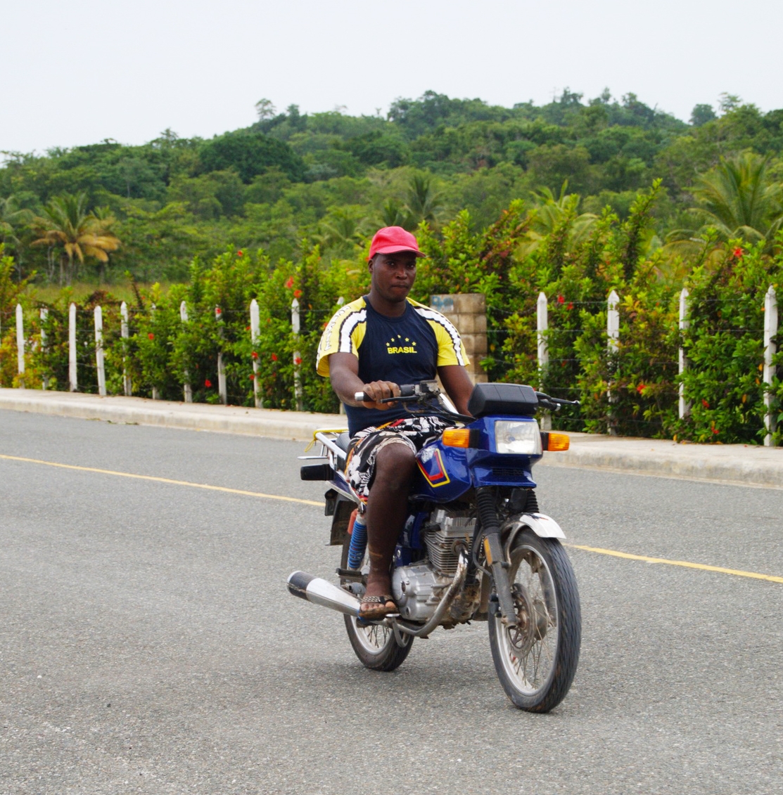 Motoconcho, el taxi dominicano.